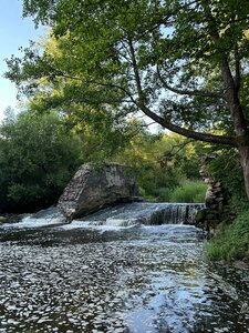 Waterfall (raka Strača), şelale  Grodnenskaya oblastından
