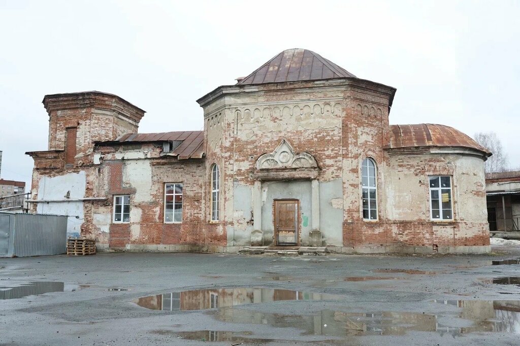 Ortodoks kiliseleri Tserkov Mikhaila Arkhangela na yedinovercheskom kladbishche, Yekaterinburg, foto