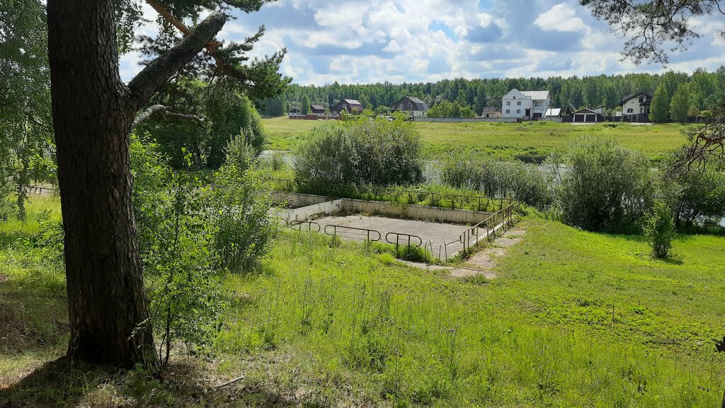 Yüzme havuzları Бассейн, Tverskaya oblastı, foto