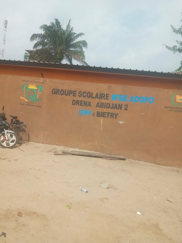 i̇lkokul Groupe Scolaire M'Be Adopo, Abican, foto