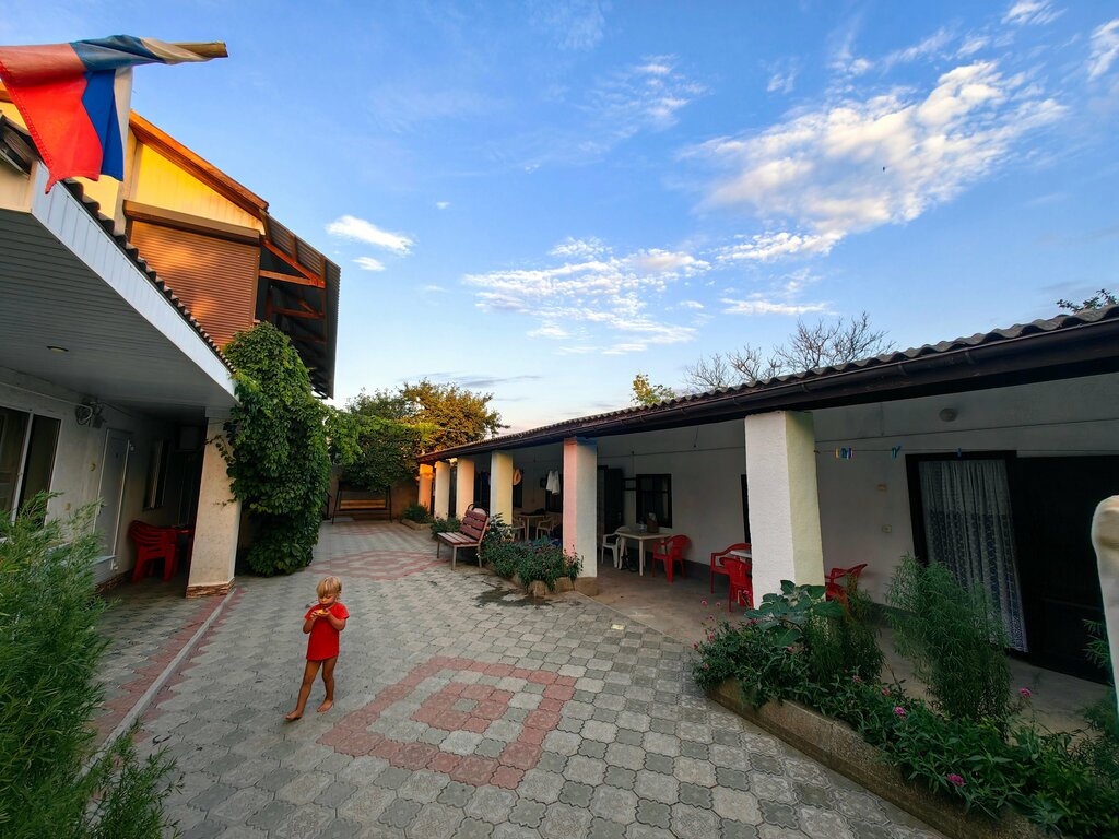 Otel Гостиница у Наташи, Kırım Cumhuriyeti, foto