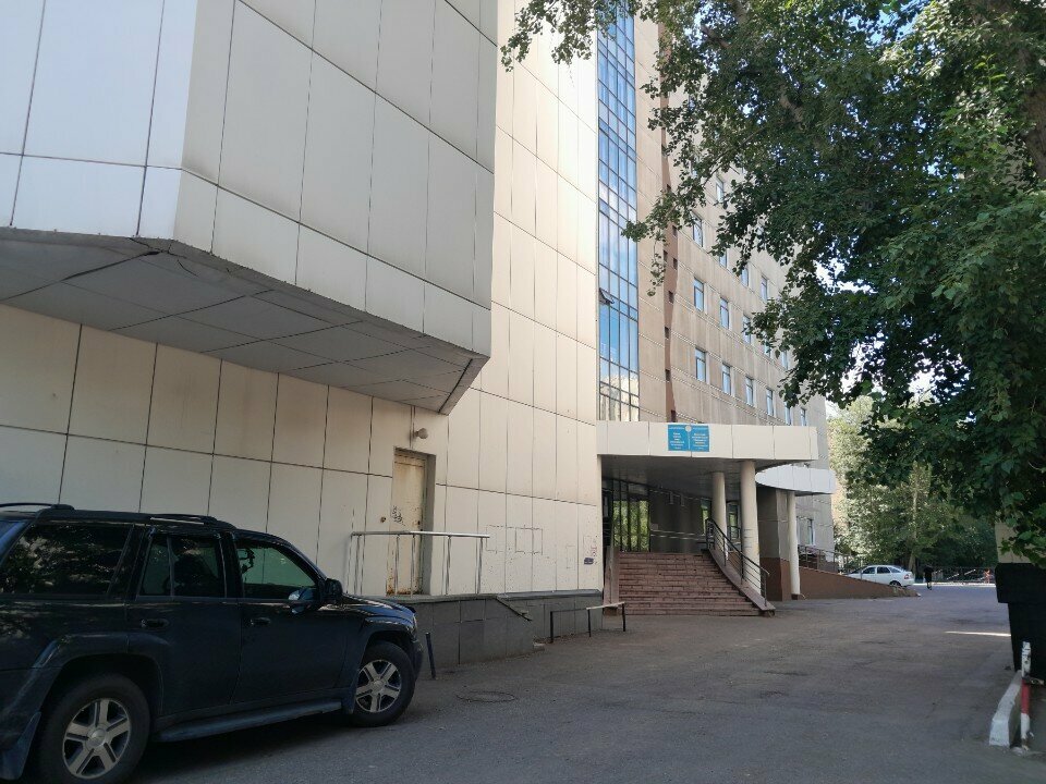 Üniversiteler Kazakh National University of Arts, academic building 3, Astana, foto