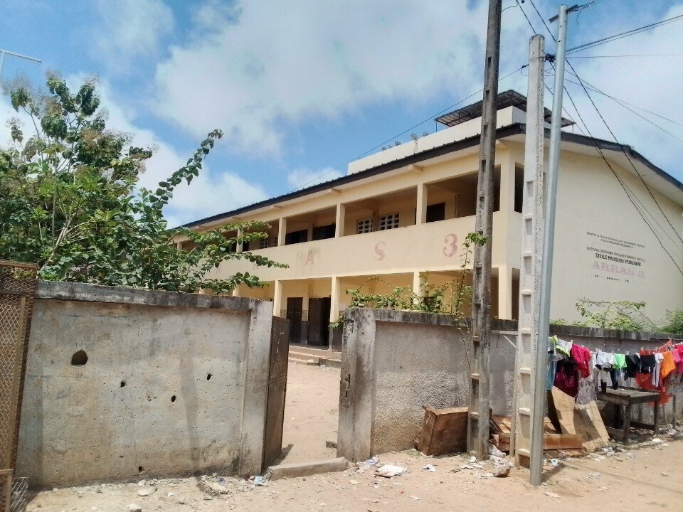 Beyaz eşya servisleri SICOGI-Arras 3 Public Primary School, Abican, foto
