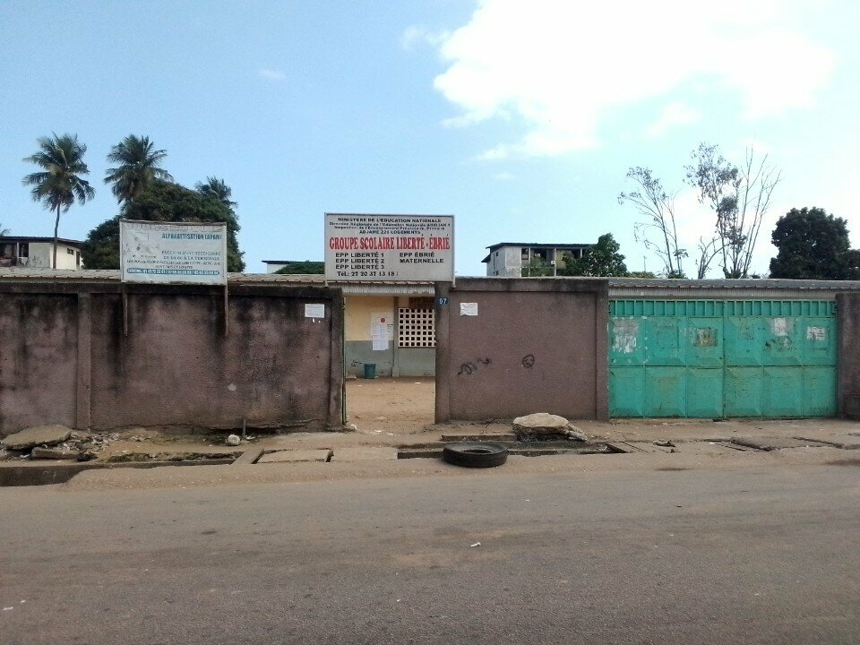 Ortaokul Groupe Scolaire Liberté Ebrié, Abican, foto