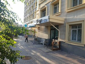 Damdi (Anatolıı Hrapatyı kóshesi No:14), ekmek fırını  Astana'dan