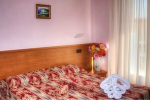 Hotel Ave (Via Piave No:27, Chianciano Terme), otel  Toskana'dan