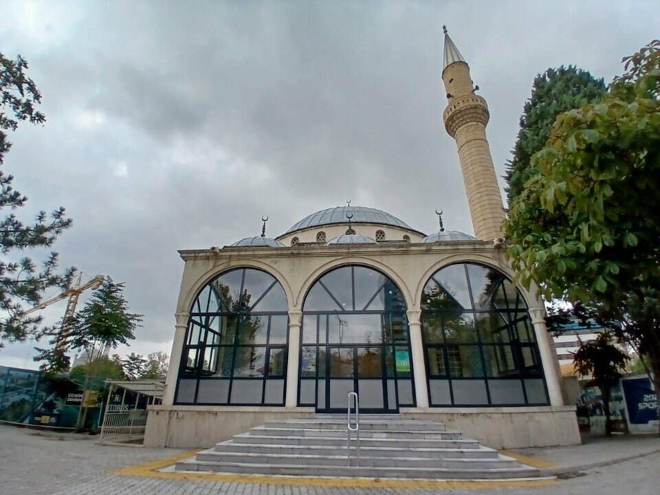 Cami Belediye Sarayı Cami, Konya, foto