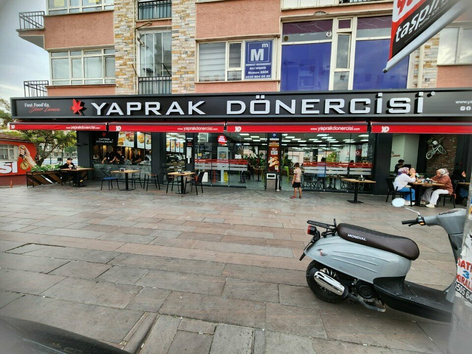 Fast food Yaprak Dönercisi, Ankara, foto