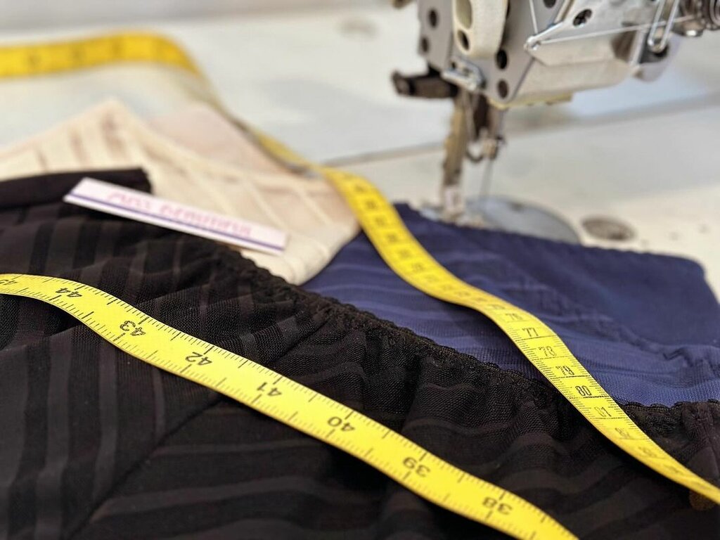 Giyim mağazası Özşen Triko Tekstil İmalat San, İstanbul, foto