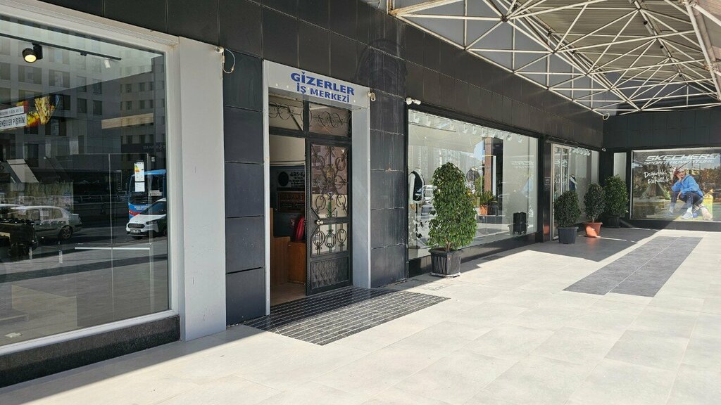 Avukatlar AV. Süleyman Kelebek, Adana, foto
