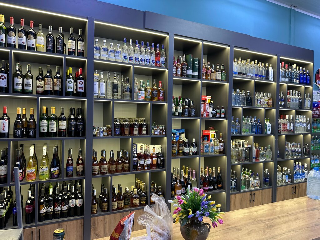 Alkollü içecek toptan Planet of Drinks, Almatı eyaleti, foto