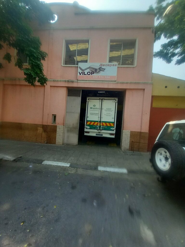 Otomobil servisi So Escape, Loanda, foto