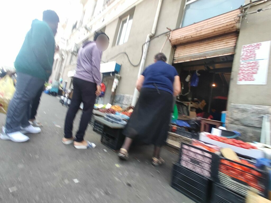 Kuruyemiş, atıştırmalık, kuru meyve ჩირები, Tiflis, foto
