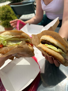Cook on Wheels (Krasnaya ulitsa No:229, Ust-Labinsk), fast food  Ust‑Labinsk'ten