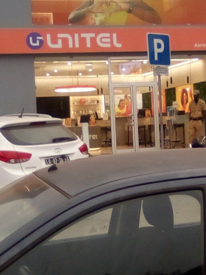 Cep telefonu ve aksesuarları satış mağazaları Unitel, Loanda, foto