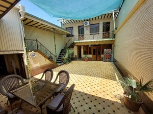 Guest House Seven (Bibi-Khanym Street No:77, Samarkand), otel  Semerkant'tan