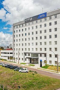 Slaviero Curitiba Aeroporto (Estado do Paraná, São José dos Pinhais), otel  Sao Jose dos Pinhais'ten