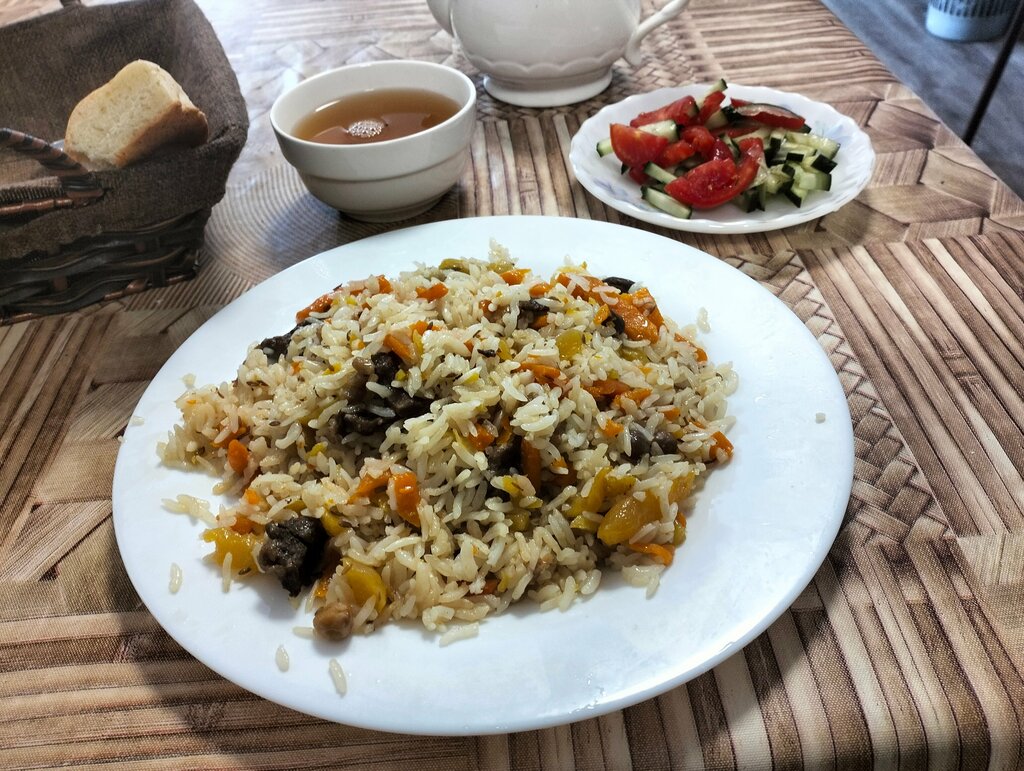 Kafe Чайхана Изюм, Moskova, foto