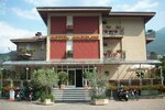 Hotel Angelini (Trentino-Alto Adige, Trento, Riva del Garda, Via Gardesana, 23), otel  Trentino‑Alto Adige'den