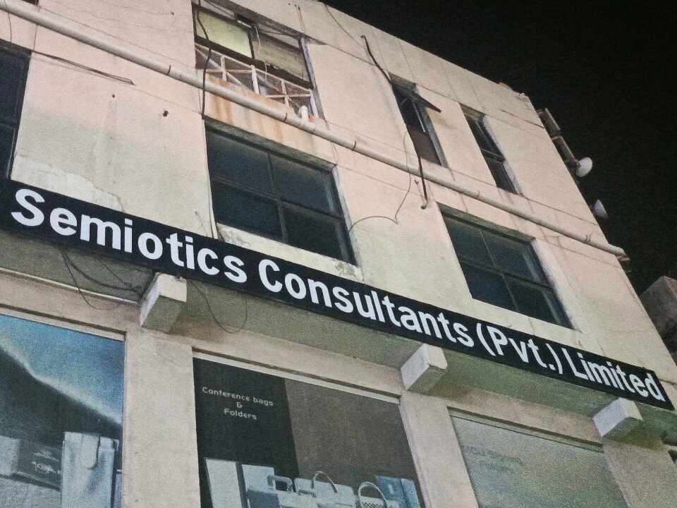 Ekspertiz hizmetleri Semiotics Consultant, Islamabad, foto