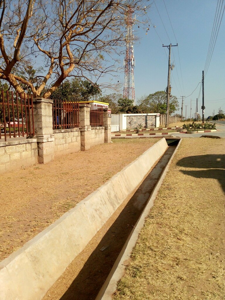Ortaokul St. Ignatius Secondary School, Lusaka, foto