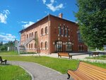 Cultural and leisure center (ulitsa Lenina No:51), kültür merkezleri  Okulovka'dan