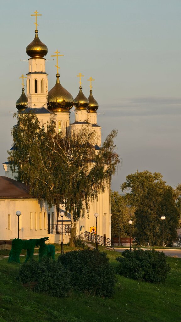 Ortodoks kiliseleri Собор Троицы Живоначальной, Mamadış, foto