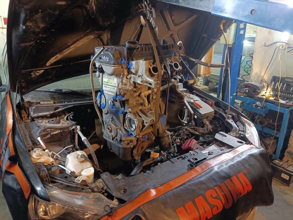 Otomobil servisi Автосервис, Çeliabinsk, foto