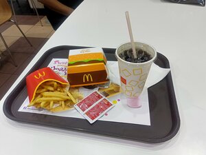 McDonald’s (Cairo, Talaat Harb Street), fast food  Kahire'den