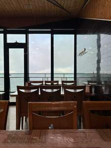 At Semo (M-4), restoran  Geğarkunik'ten