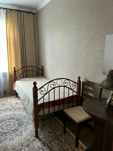Viator (Saparğali Begalın kóshesi No:91, Almaty), otel  Almatı'dan