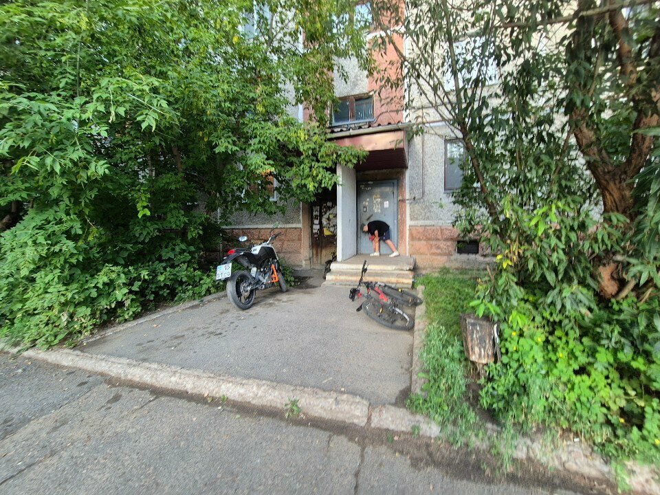 Bina, site yönetimi KSK Mira 290, Petropavl (Petropavlovsk), foto