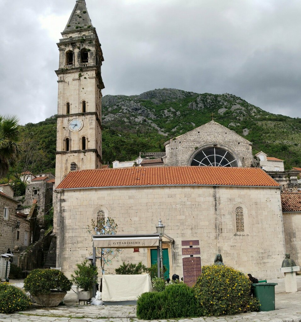 Katolik kiliseleri Собор Святого Николая, Perast, foto