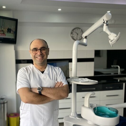 Özel muayenehaneler Diş Hekimi Cüneyt Postacı, Antalya, foto