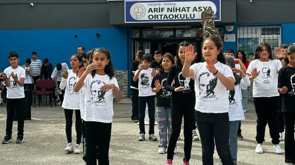Ortaokul Arif Nihat Asya Ortaokulu, Eskişehir, foto