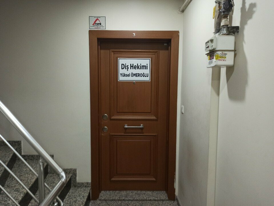 Özel ağız ve diş sağlığı klinikleri ve muayenehaneleri Diş Hekimi Yüksel Ömeroğlu, İstanbul, foto