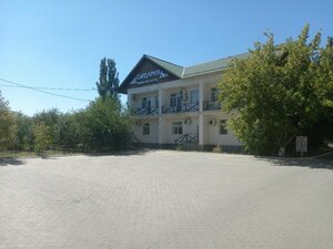 Sirdaria (Saı Den Hak kóshesi No:11), otel  Kızılorda'dan