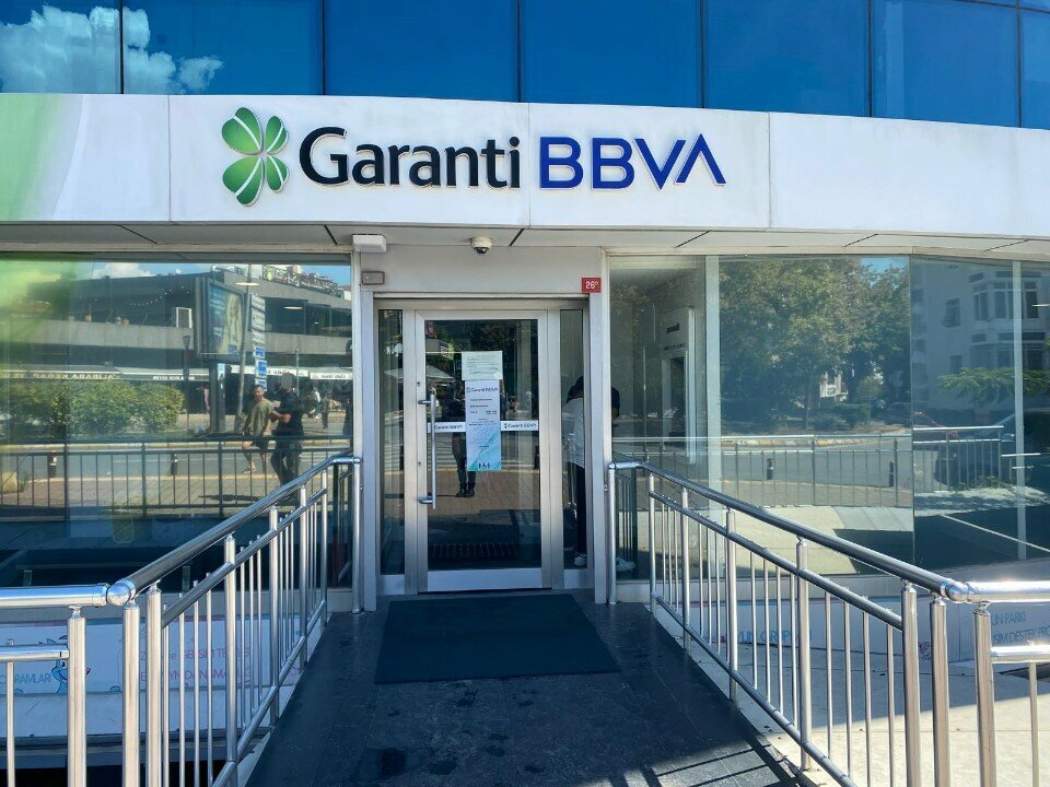 Banka Garanti Bankası Osmaniye Bakırköy Şubesi, İstanbul, foto