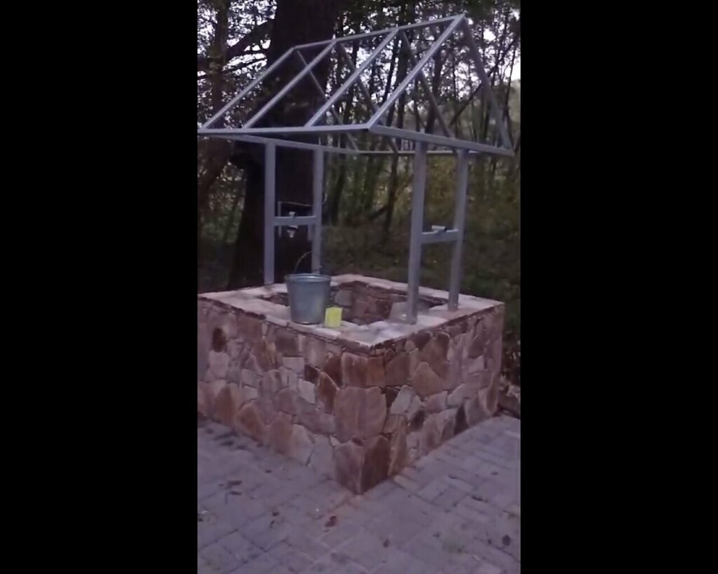 Pınar, çay Spring, stream, Rostovskaya oblastı, foto