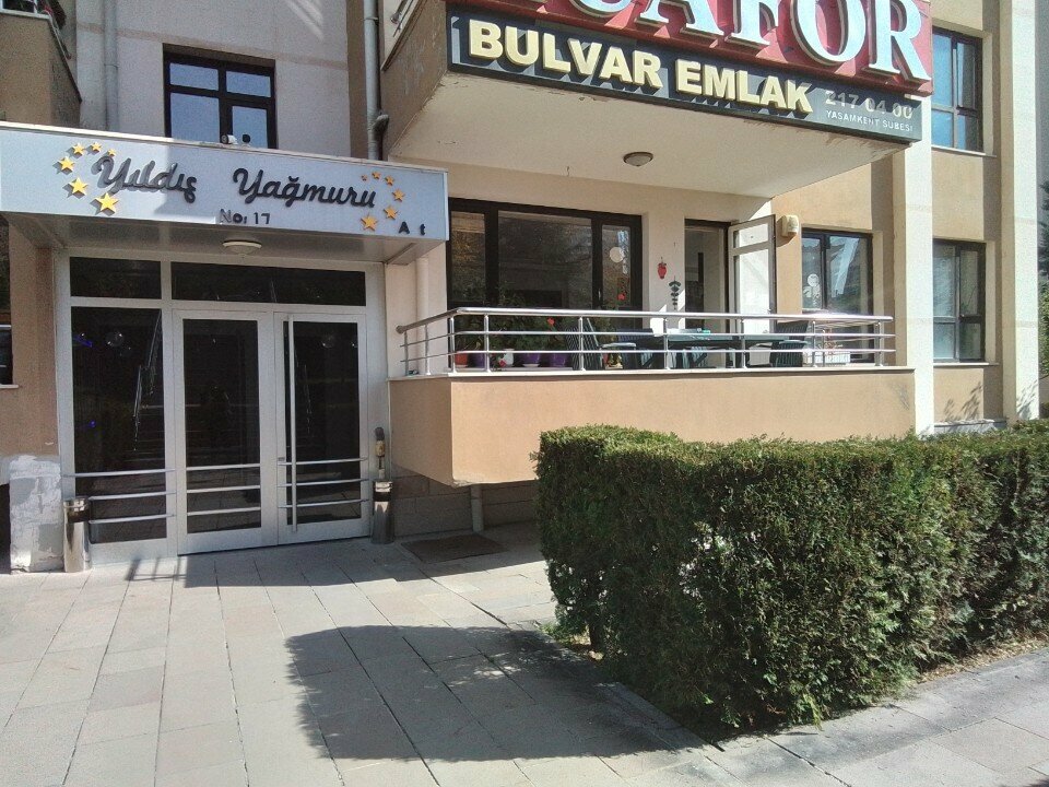 Emlak ofisi Bulvar Emlak, Ankara, foto