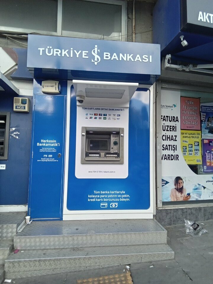 ATM'ler İş bankası ATM, İstanbul, foto