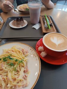 Kraft (Yubileynaya ulitsa No:33), kafe  Lesnoy'dan