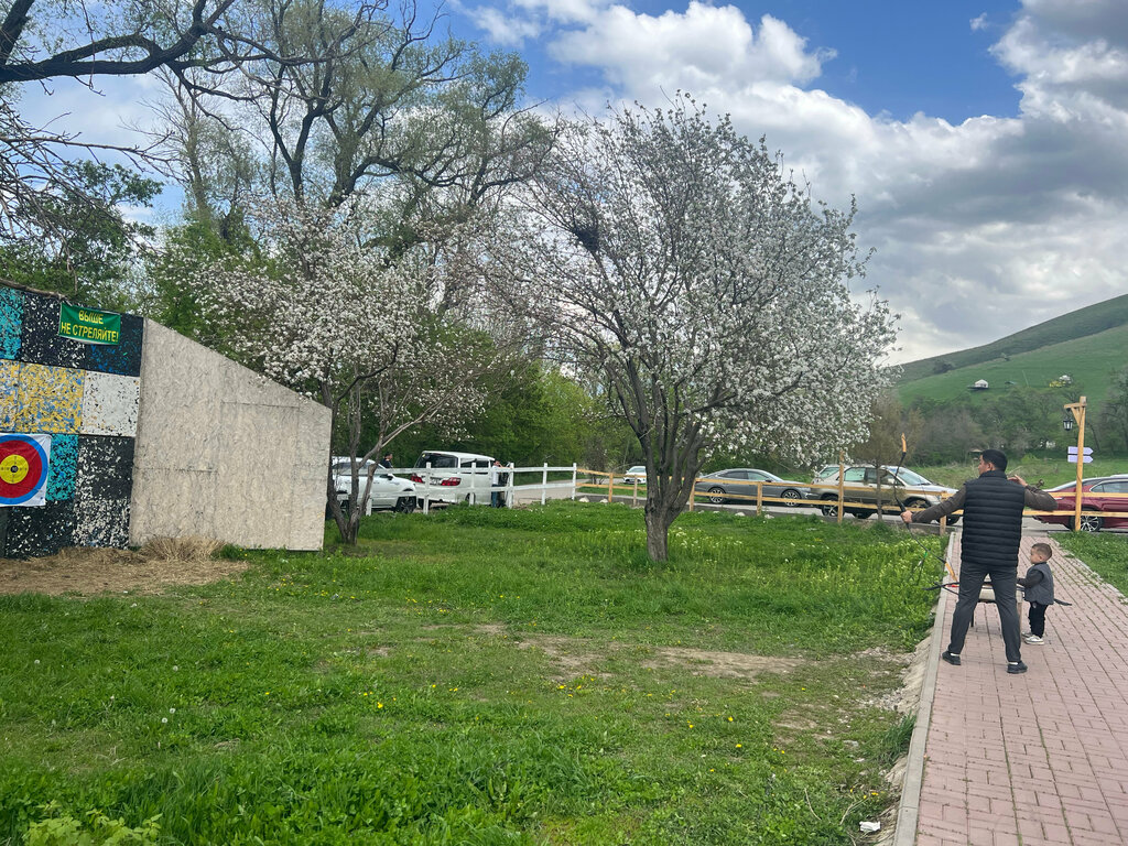 At ve binicilik kulüpleri Tau Asu, Almatı eyaleti, foto