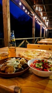 Край (Republic of Severnaya Ossetia-Alania, Irafsky District, Stur-Digorskoye selskoye poseleniye, bugelny podyomnik), kafe  Kuzey Osetya‑Alanya'dan