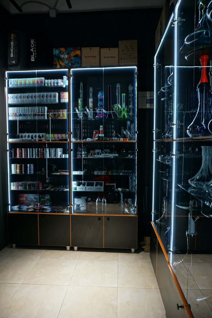 Tütün, sigara mağazaları SmokeLab, Tiumen, foto