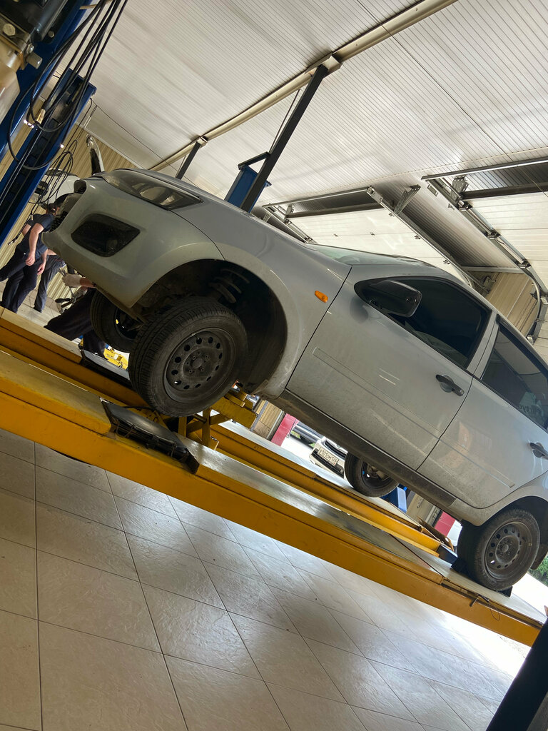 Otomobil servisi Avtoservis F1-Avto, Stavropolski krayı, foto
