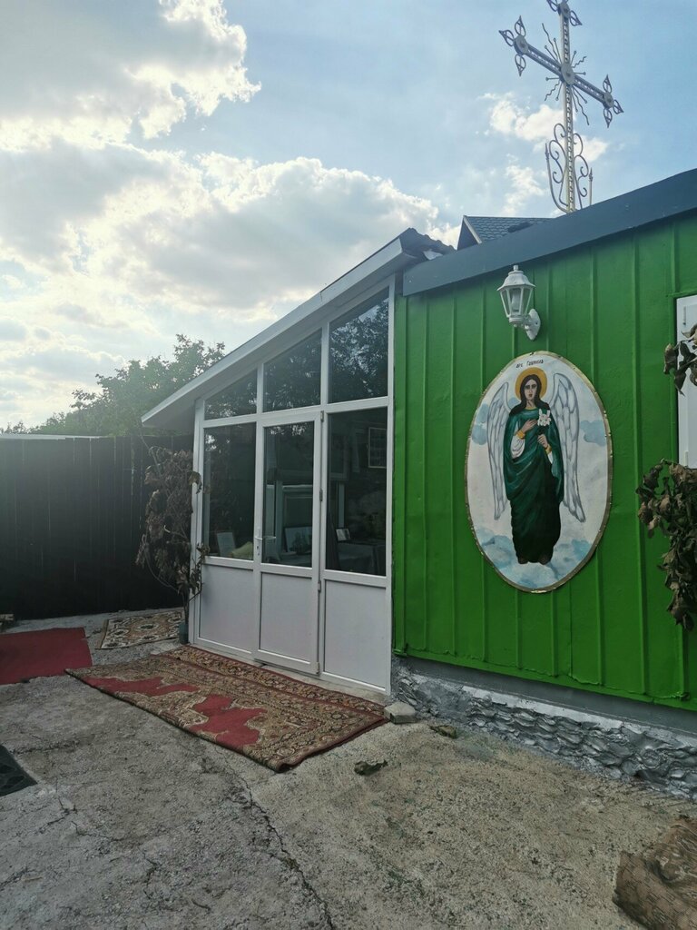 Ortodoks kiliseleri Biserica ortodoxa Nasterea Sf. Ioan Botezătorul, Kişinev, foto