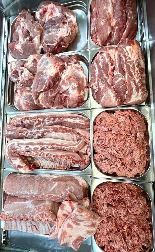 Kasap, şarküteri Мясо, Belgorodskaya oblastı, foto