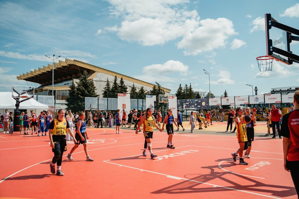 Spor kurumları Тверской центр уличного баскетбола, Tver, foto
