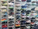 Karakeeb Outlet (Al Razak Building, Al Karama, Bur Dubai, Dubai), spor giyim ve ayakkabı  Dubai'den